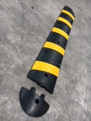 R103 Durable Speed Bump (300 x 50 x 1830 mm) — Rubber.co.uk