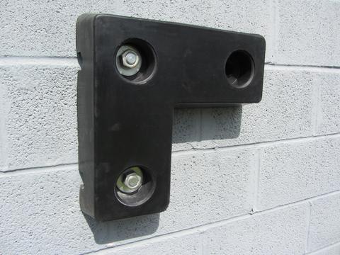 R005 Dock Bumper (440 x 440 x 100 mm) — Rubber.co.uk